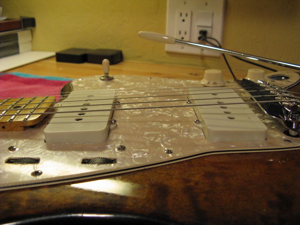 Jazzmaster Bridge Pickup Height - OffsetGuitars.com